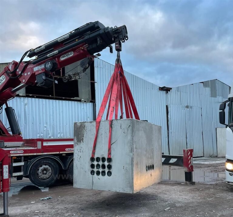 Menhol - Beton Yapı Elemanları - Ahır Izgarası